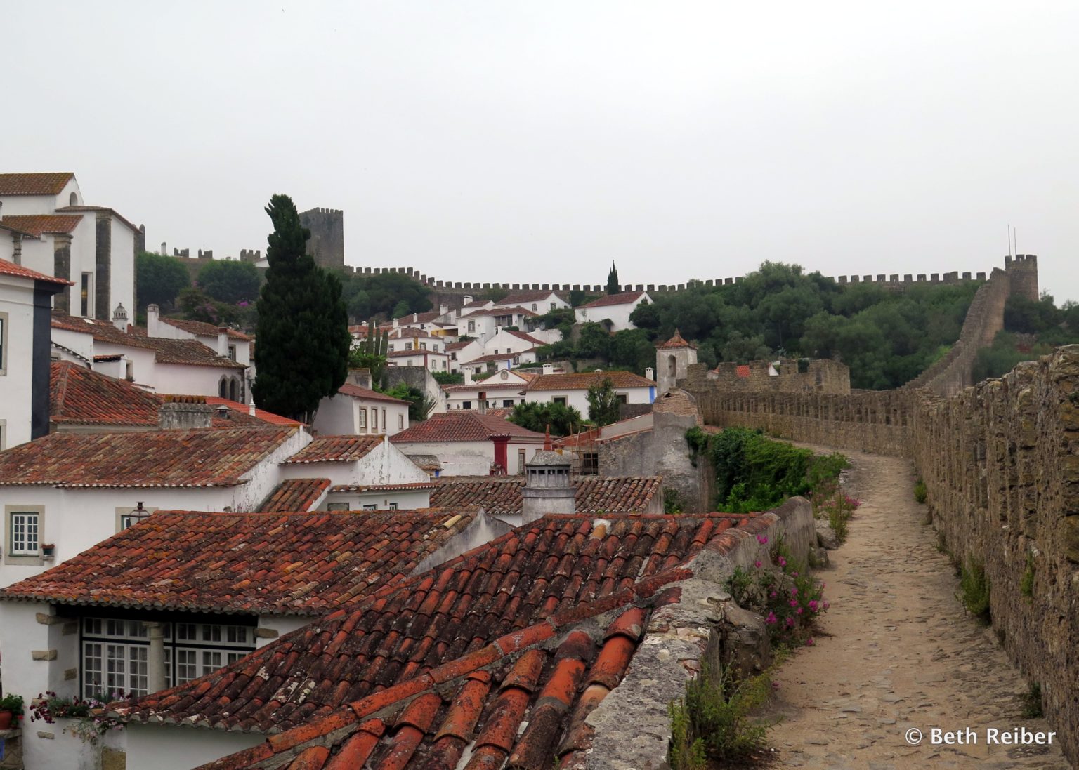 Obidos Portugal's Prettiest Walled Village - TravelReiber