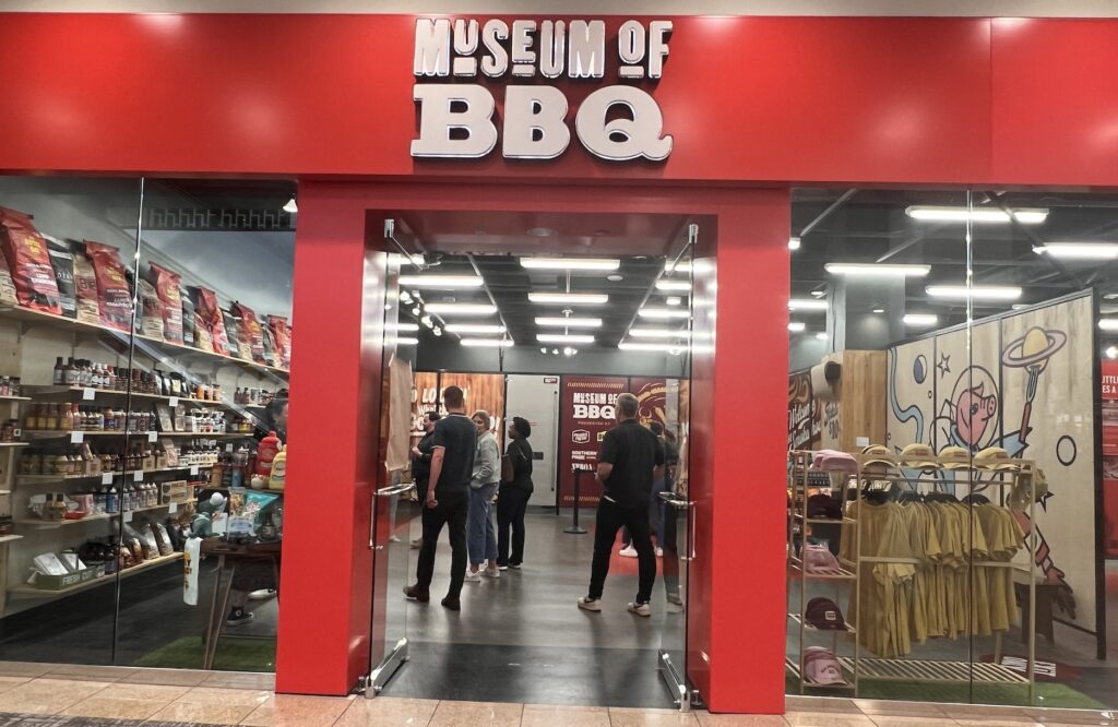 VISIT THE WORLD'S FIRST MUSEUM OF BBQ IN KANSAS CITY - TravelReiber